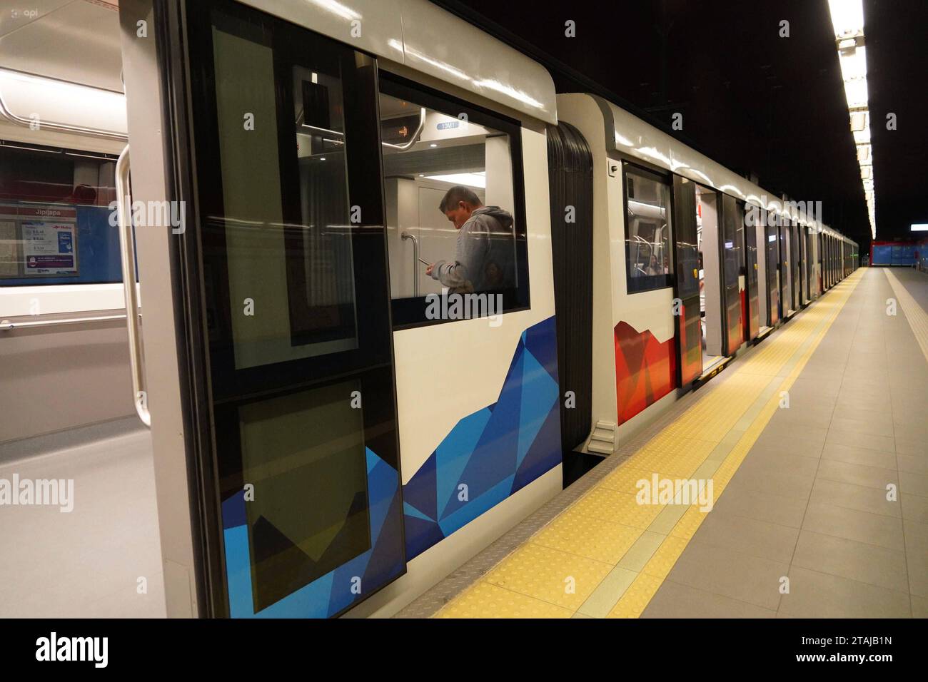 PRIMER-DIA-OPERACION-METRO-QUITO Quito, viernes 1 de diciembre del 2023 ...