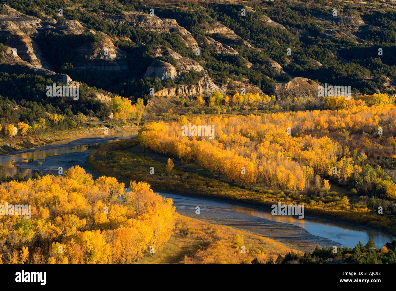 Little Missouri River from Oxbow Overlook, Theodore Roosevelt National ...