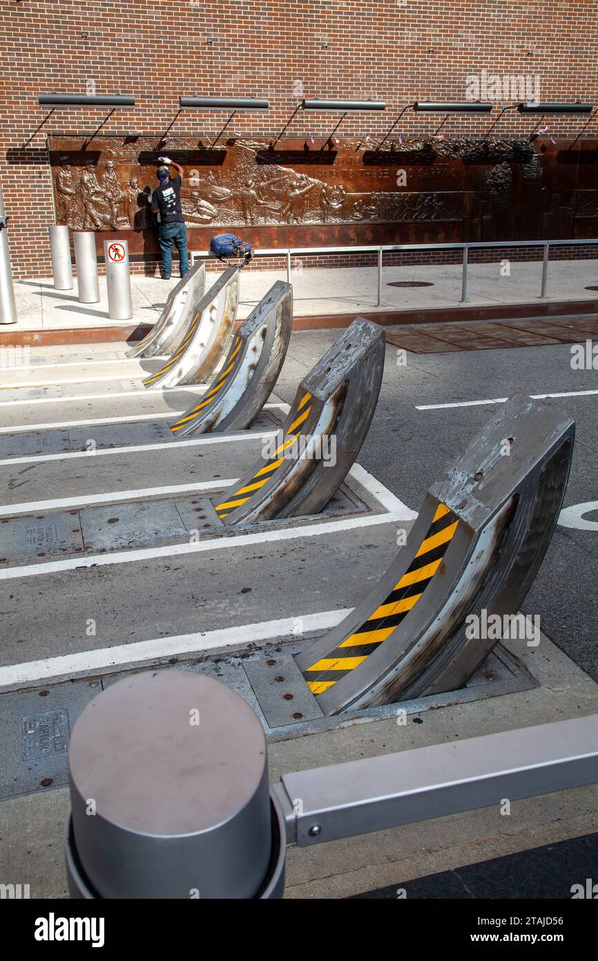 Vehicle barricades hi-res stock photography and images - Alamy