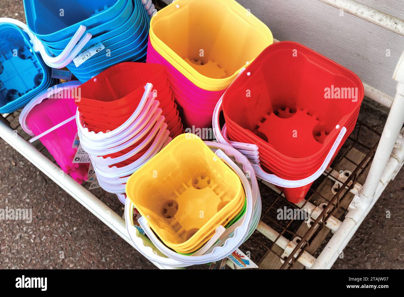 Sandcastle buckets hi-res stock photography and images - Alamy