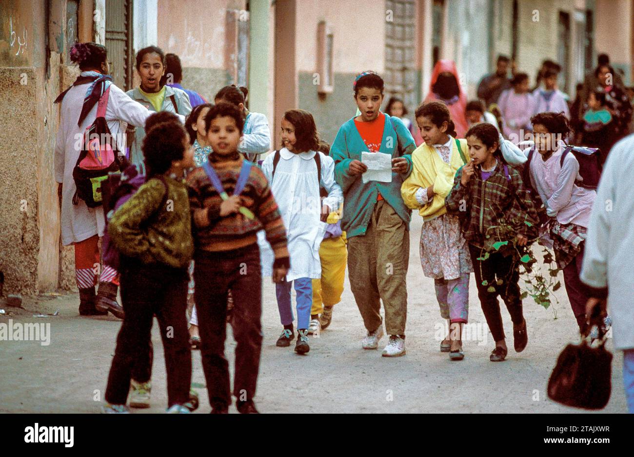 Schoolgirls morocco hi-res stock photography and images - Alamy
