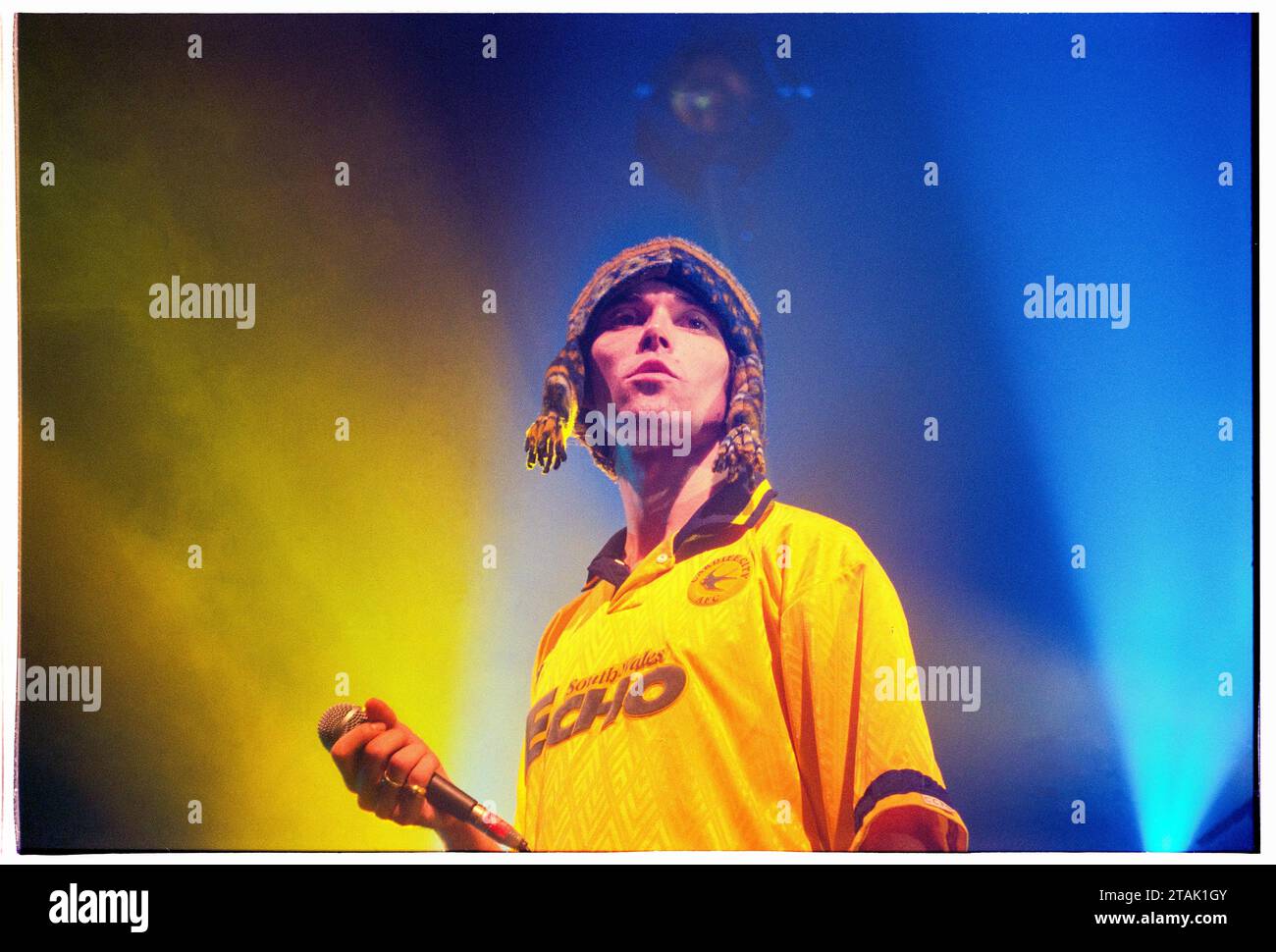 IAN BROWN, THE STONE ROSES, SINGER, 1994: Ian Brown of The Stone Roses ...