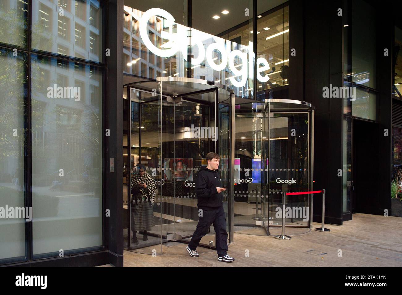 Google hq pancras square hi-res stock photography and images - Alamy