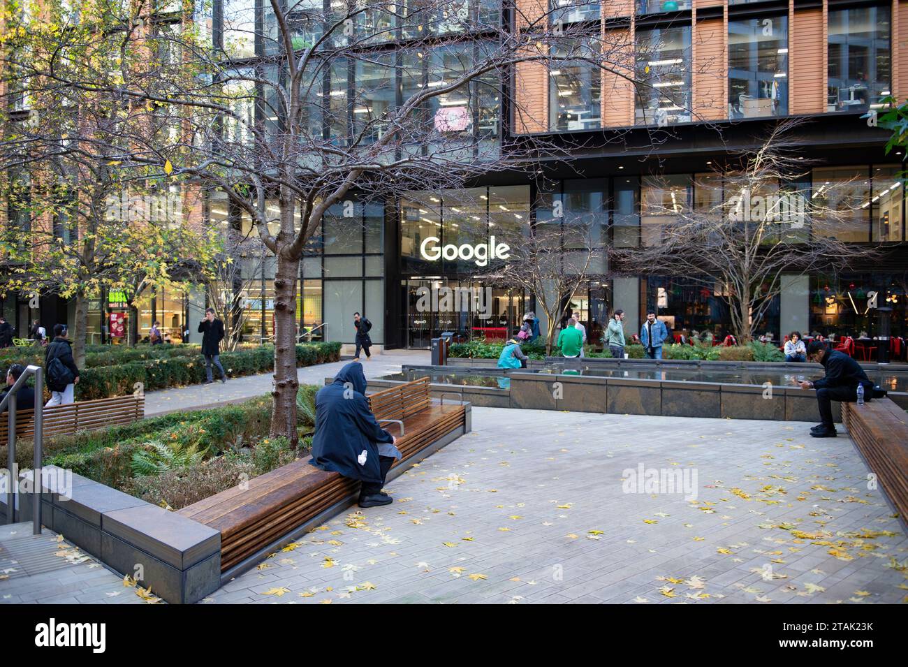 Google hq pancras square hi-res stock photography and images - Alamy