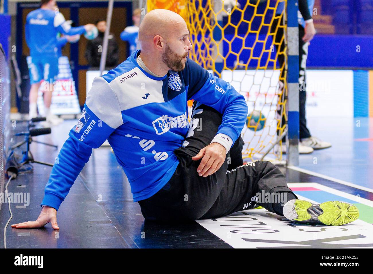 Lemgo, Deutschland. 30th Nov, 2023. Urh Kastelic (TBV Lemgo Lippe, #99) GER, TBV Lemgo Lippe vs ...