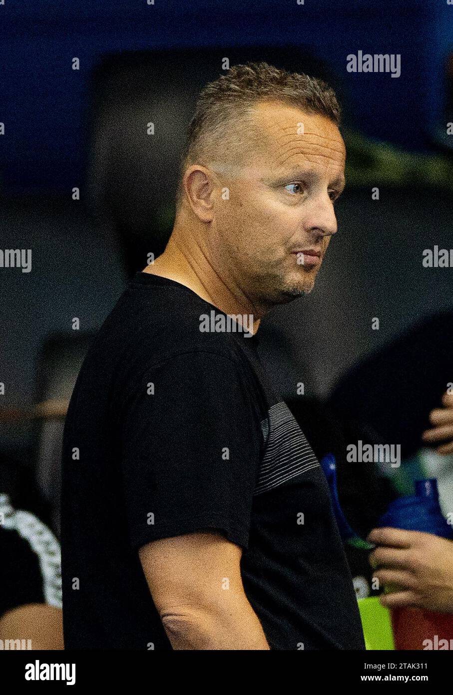 ROTTERDAM - Coach Mark Faber meets swimming on the second day of the ...
