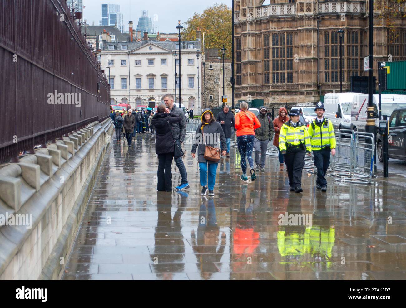 Rain wet weather london police hi-res stock photography and images - Alamy