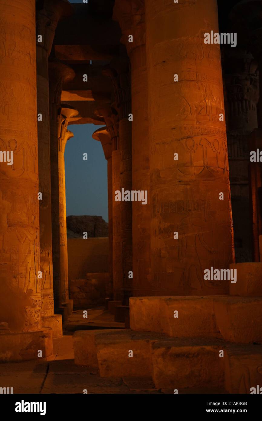 ancient columns from egypt history culture Stock Photo - Alamy