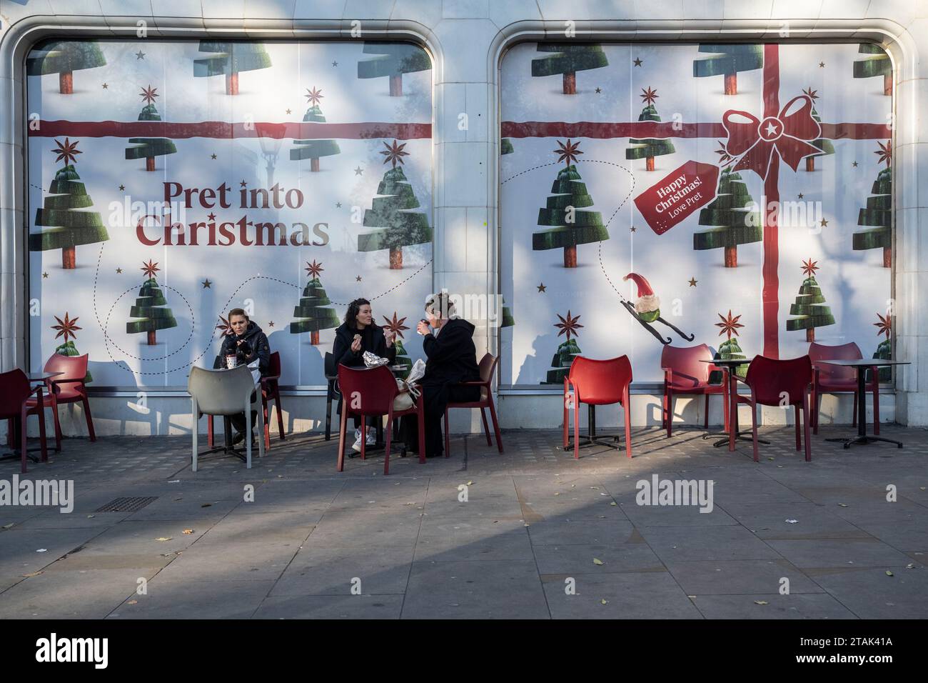 Hanover square london christmas hi-res stock photography and images - Alamy