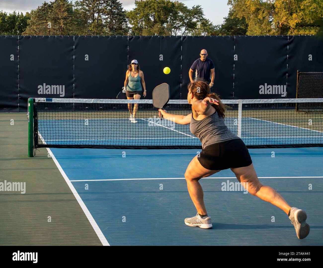 Female pickleball player hi-res stock photography and images - Alamy