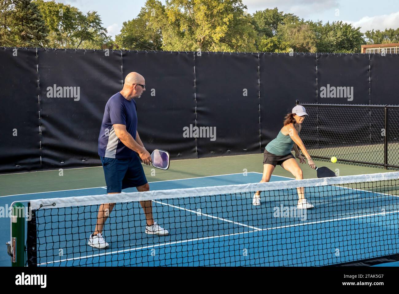Woman pickleball player hi-res stock photography and images - Alamy