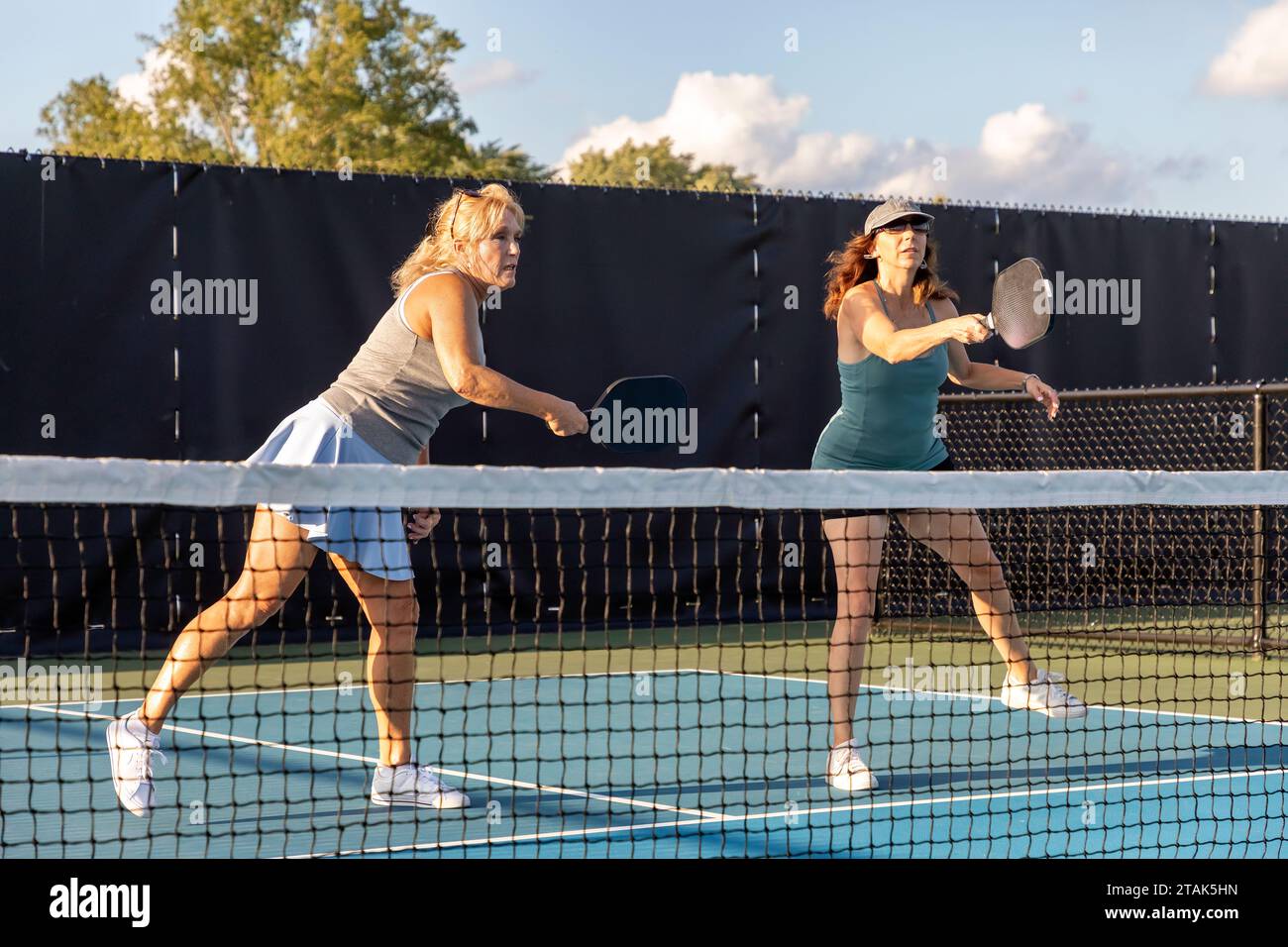Female pickleball players hi-res stock photography and images - Alamy