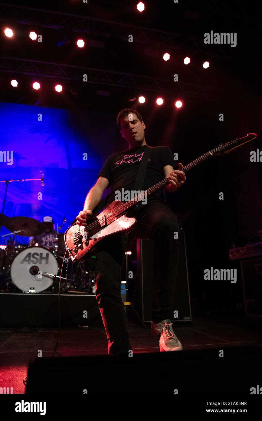 Ash bassista hi-res stock photography and images - Alamy