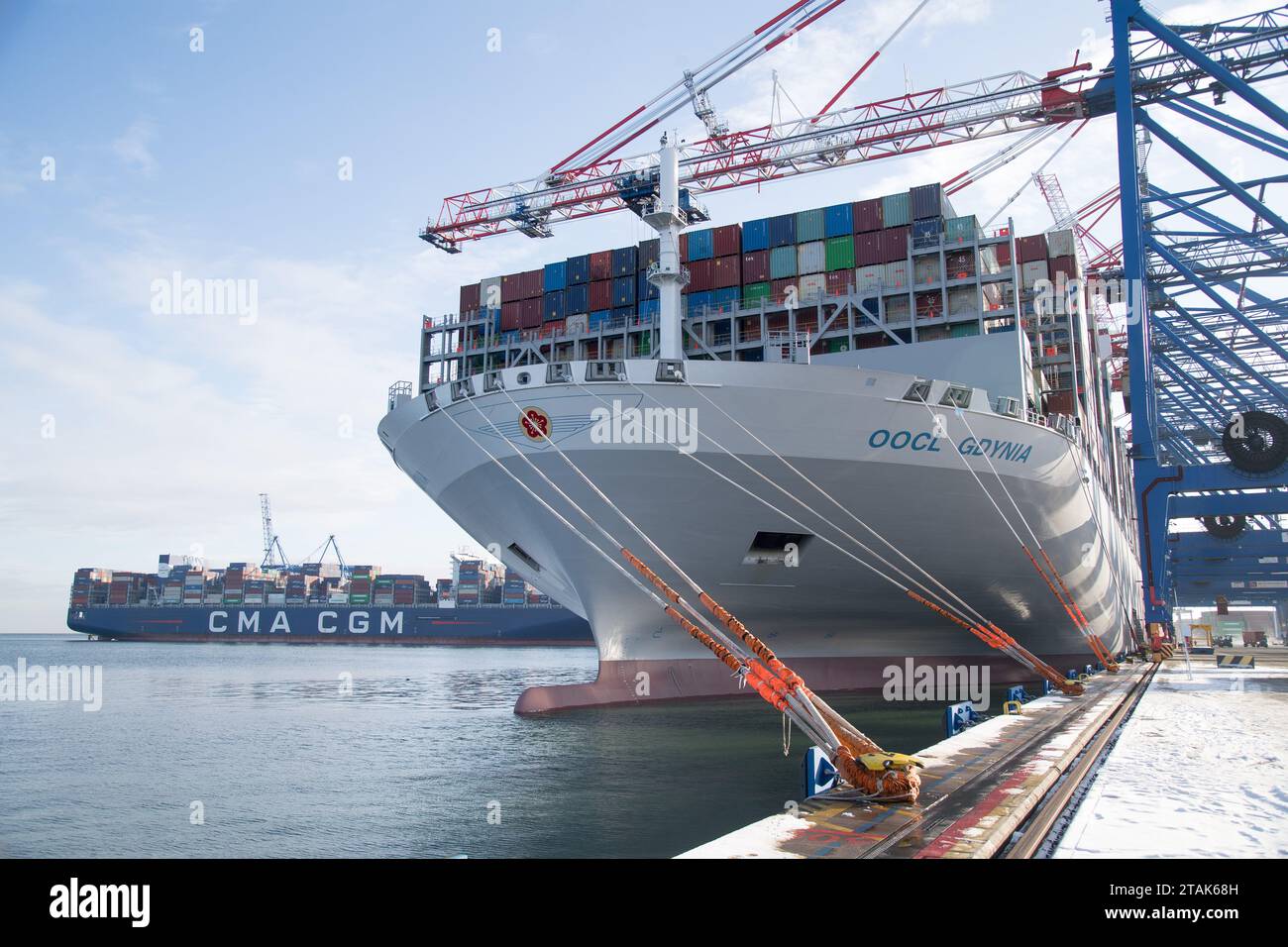 Gdansk baltic hub container terminal hi-res stock photography and ...