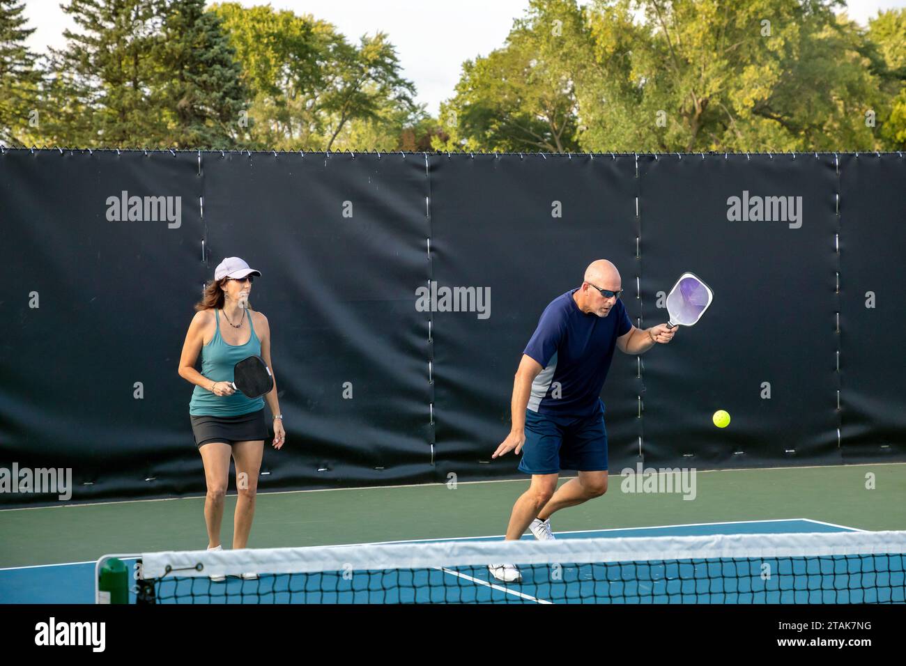 Male pickleball hi-res stock photography and images - Alamy