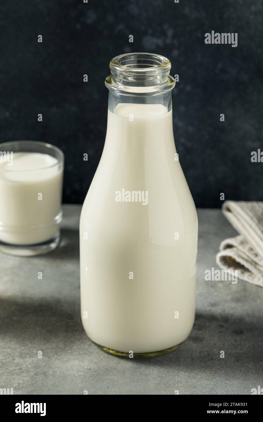 Organic Grass Fed Whole Cow Milk in a Glass Stock Photo - Alamy