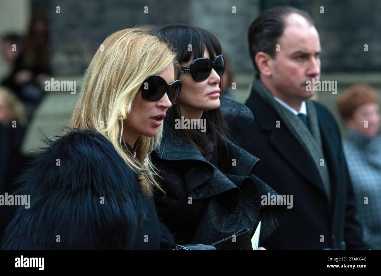 25.2.10 Alexander Lee McQueen funeral in knightsbridge Kate Moss, Naomi ...