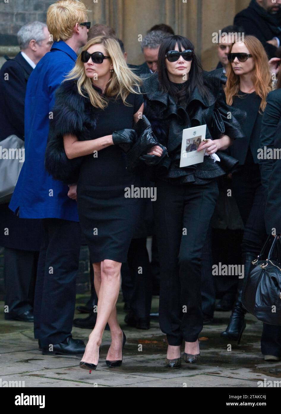 25.2.10 Alexander Lee McQueen funeral in knightsbridge Kate Moss, Naomi ...
