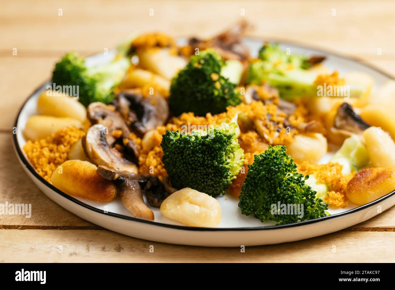Bread gnocchi hi-res stock photography and images - Alamy