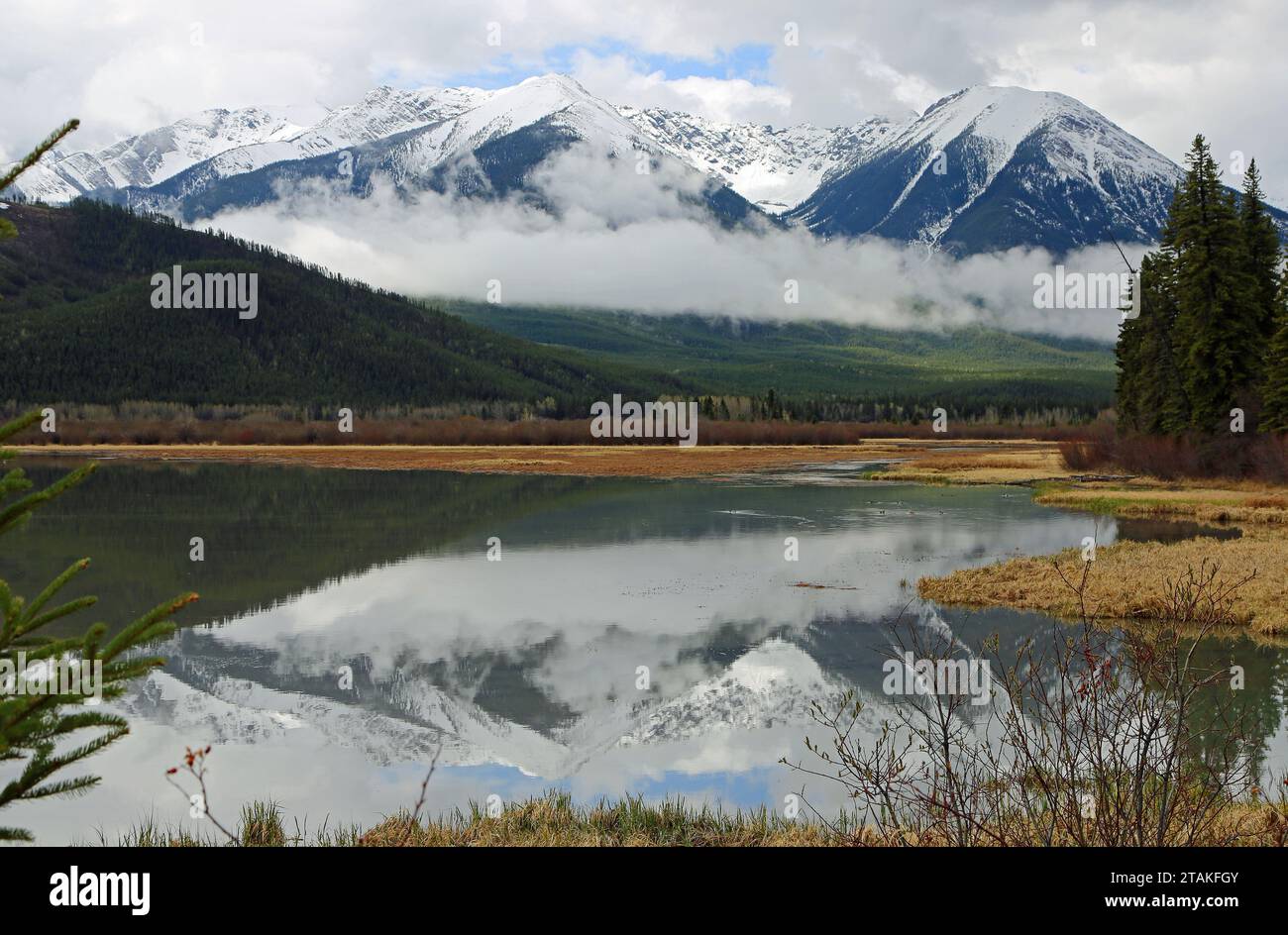 Landscape sundance peak trees hi-res stock photography and images - Alamy