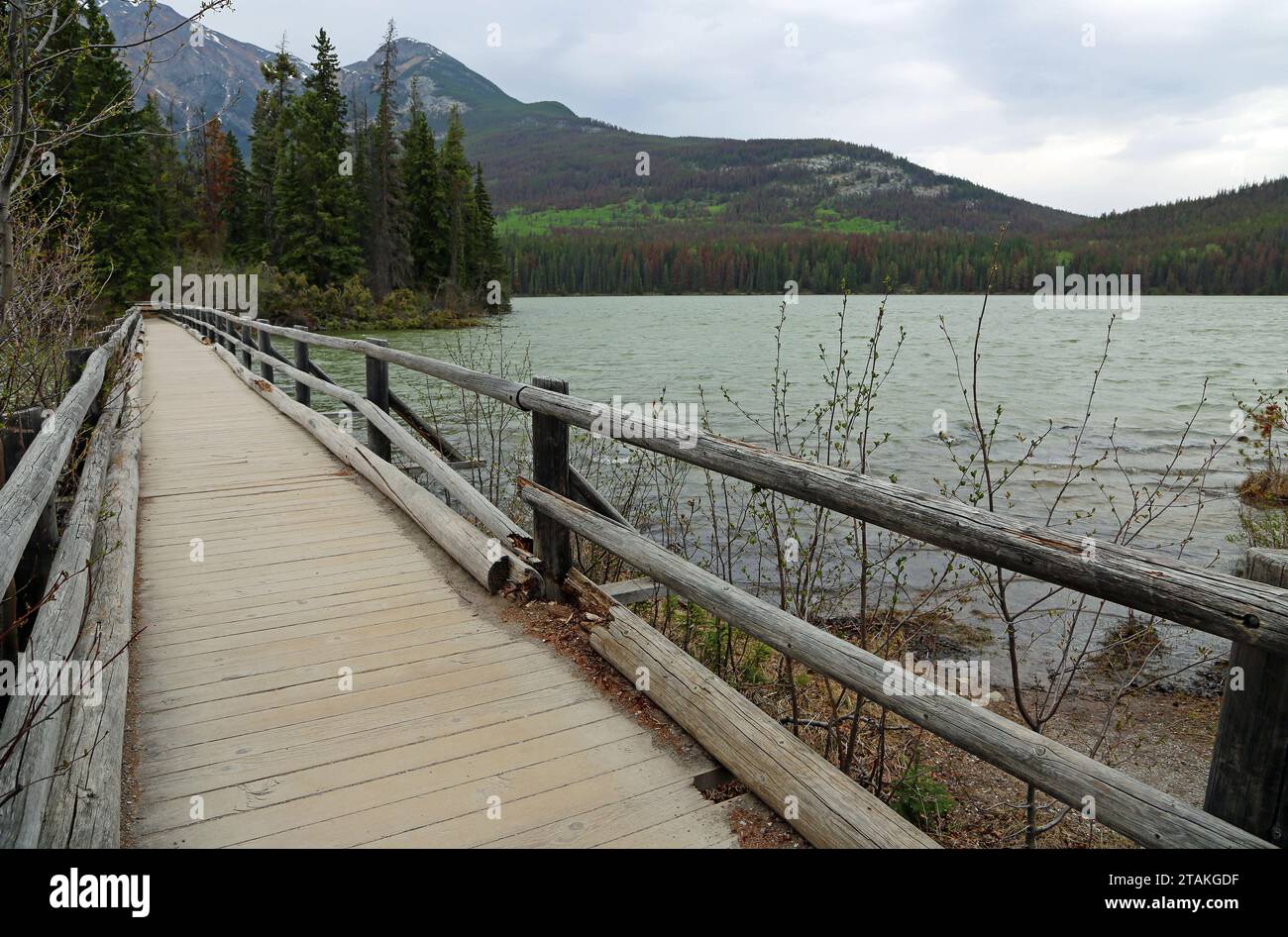 Scenic view pyramid lake hi-res stock photography and images - Alamy