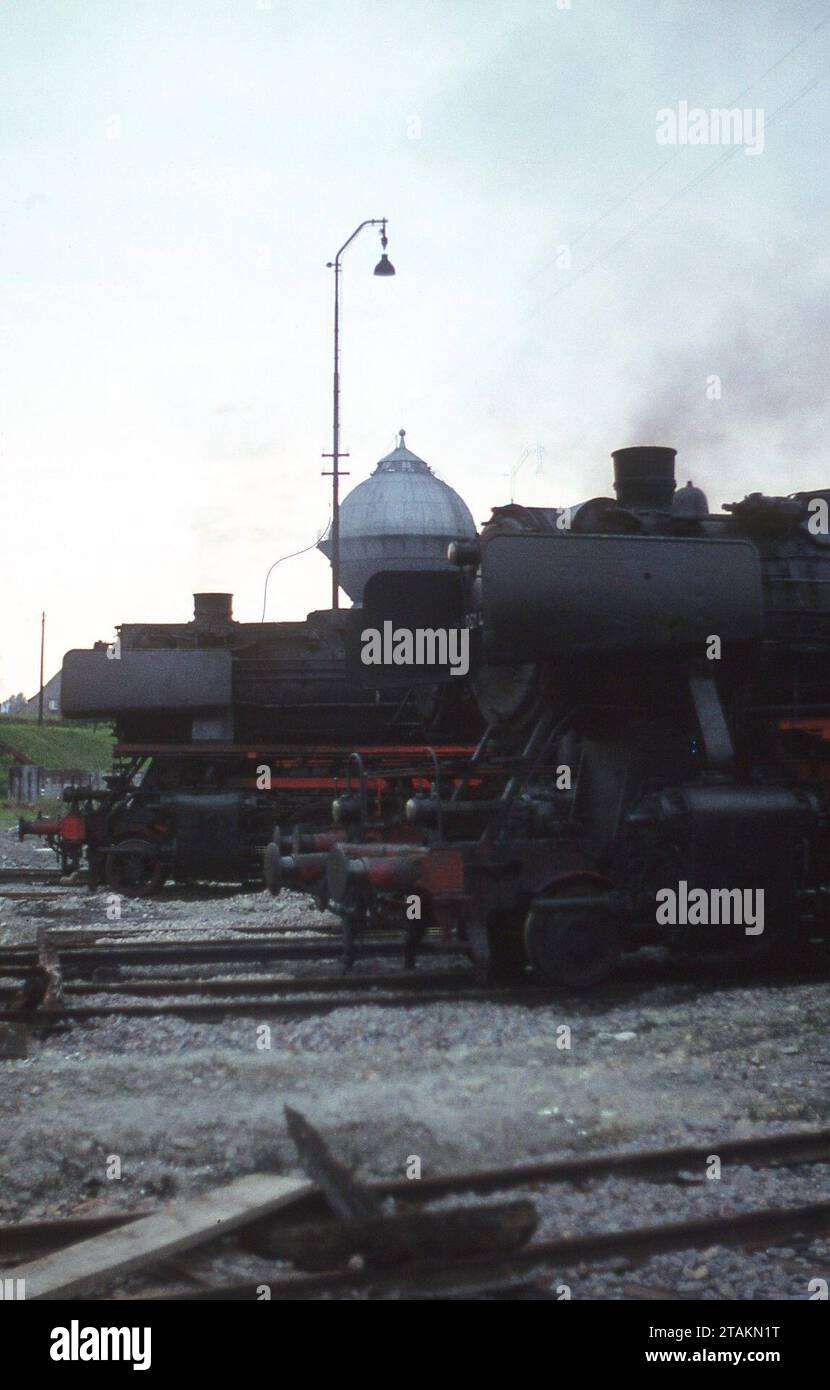 Action photography of steam engines hi-res stock photography and images ...
