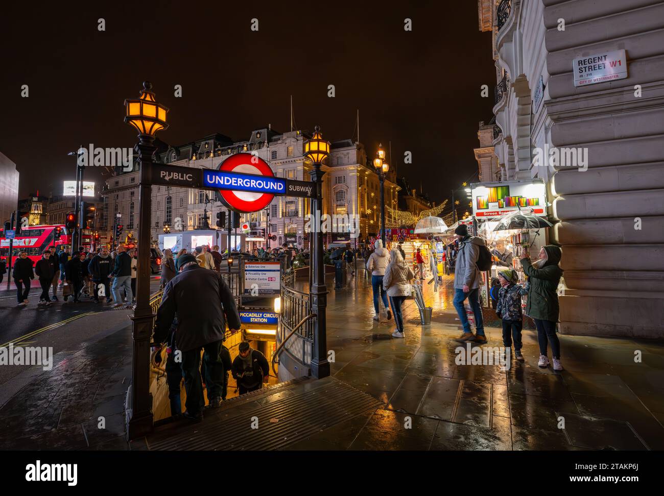 Piccadilly 2023 hi-res stock photography and images - Alamy