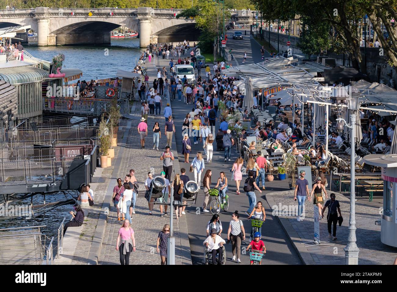 Seasonal destination hi-res stock photography and images - Alamy