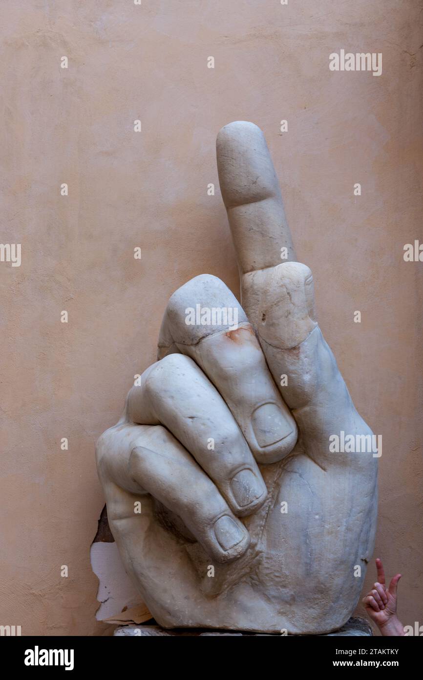 Colossus hand sculpture hi-res stock photography and images - Alamy