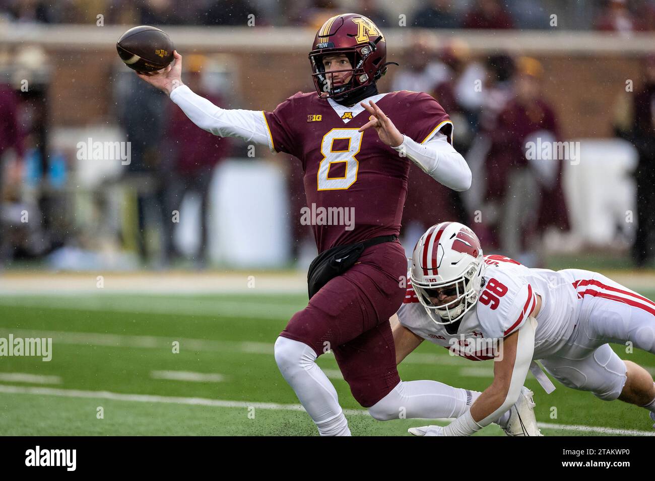 Minnesota Golden Gophers quarterback Athan Kaliakmanis (8) throws the ...