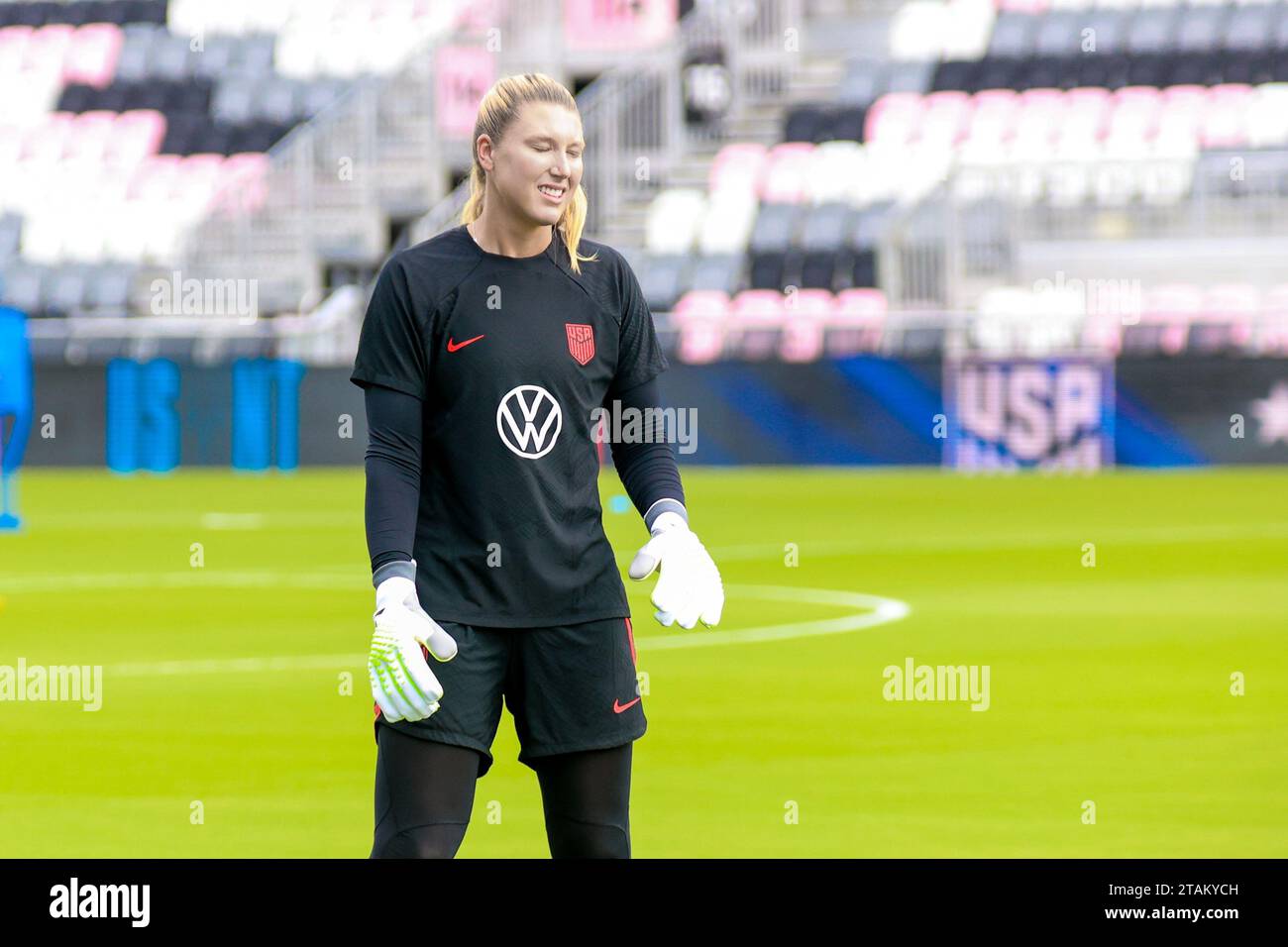 USWNT v China PR training day, International Friendly game, at DRV PNK ...