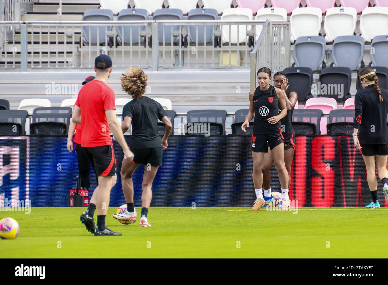 Sophia smith soccer hi-res stock photography and images - Alamy