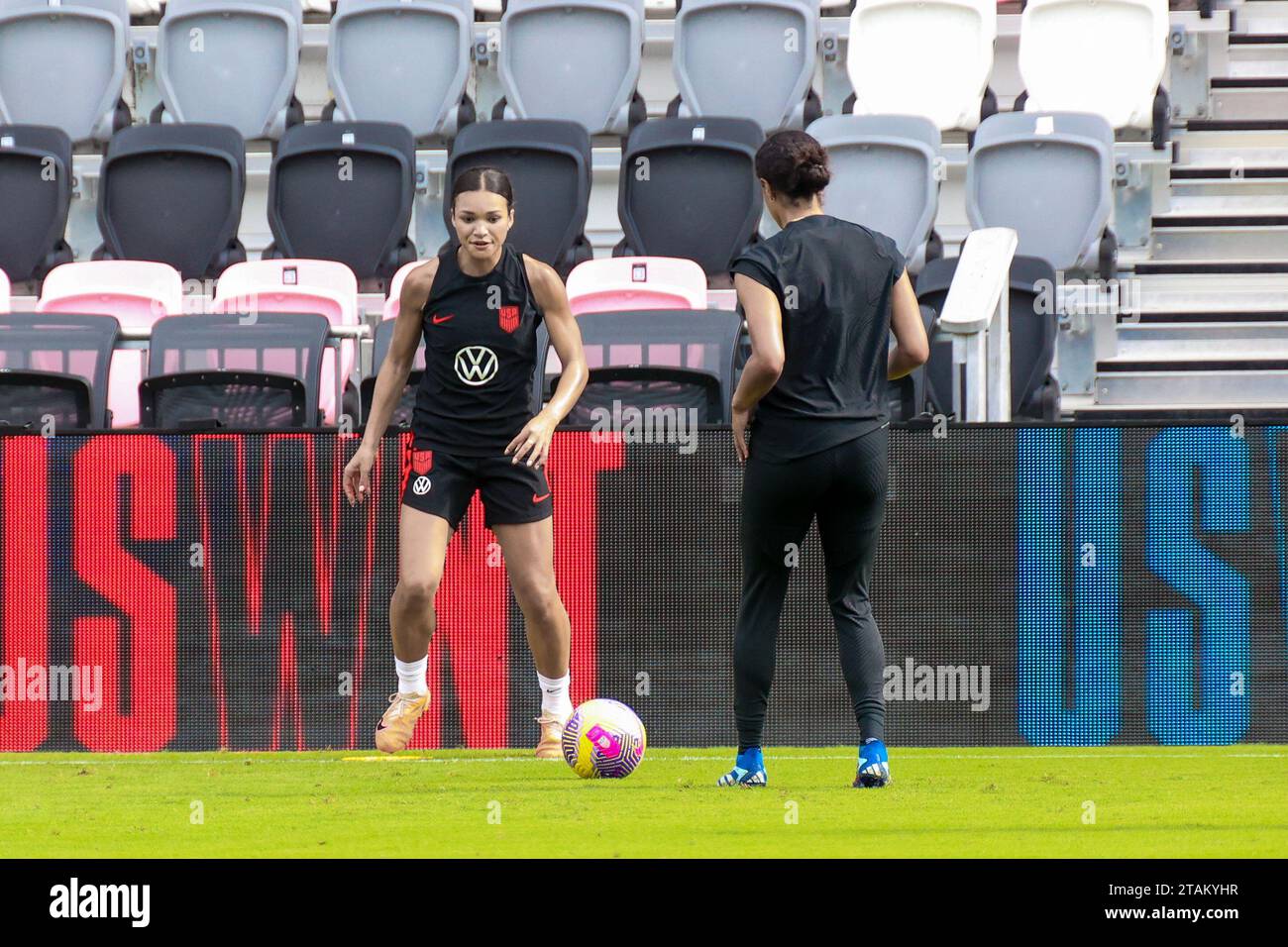 Sophia smith uswnt hi-res stock photography and images - Alamy