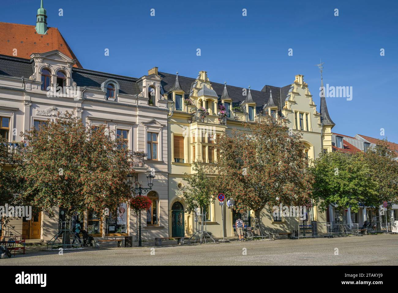 Altbauten, Marktplatz, Bernau, Brandenburg, Deutschland *** Old ...
