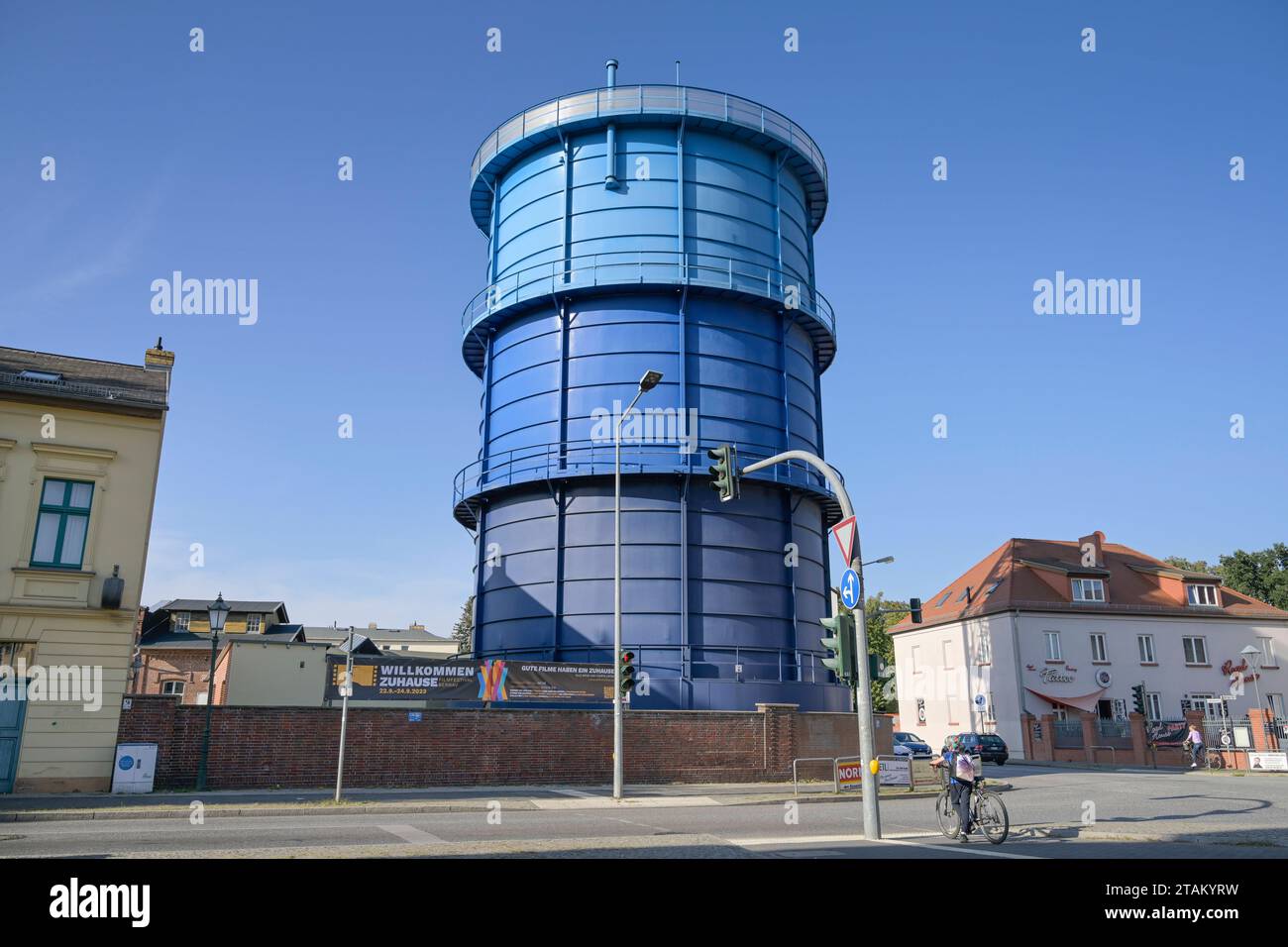 Blauer Gaskessel, Altes Gaswerk, Heinersdorfer Straße, Bernau ...