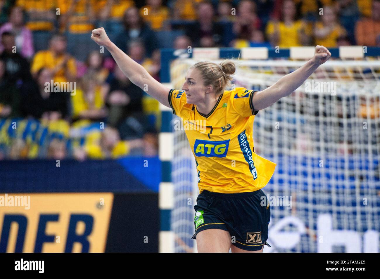 Swedish national womens handball team hi-res stock photography and ...
