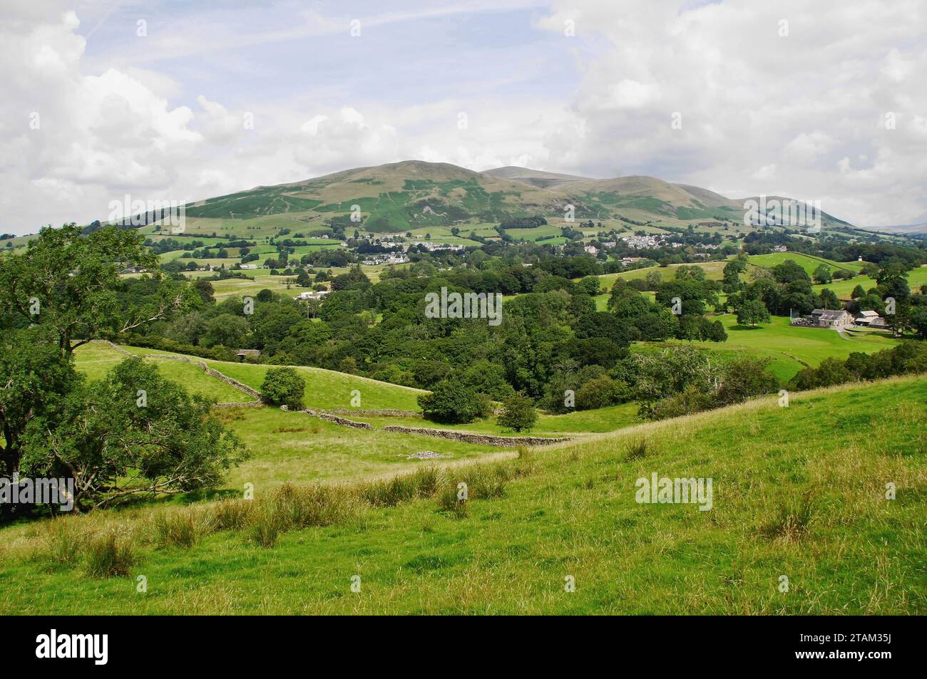Sedbergh and the Howgill Fells, Cumbria, England, UK Stock Photo - Alamy