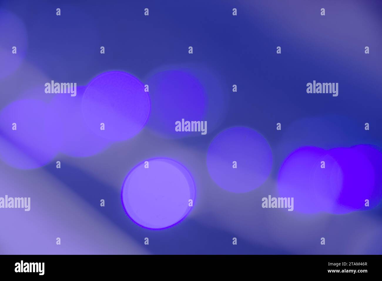 Light purple background hi-res stock photography and images - Alamy