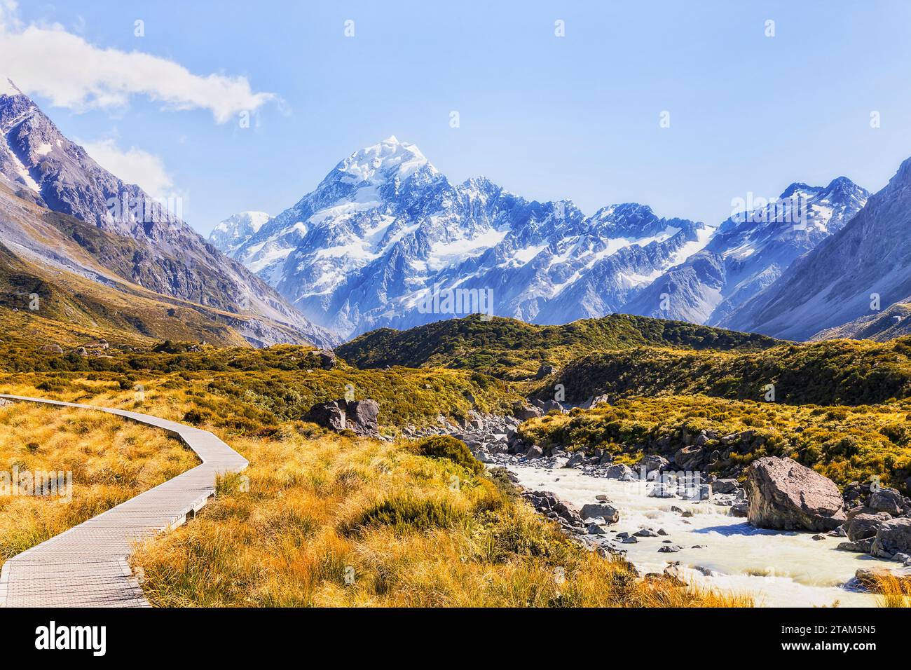 The cliffs boardwalk hi-res stock photography and images - Alamy