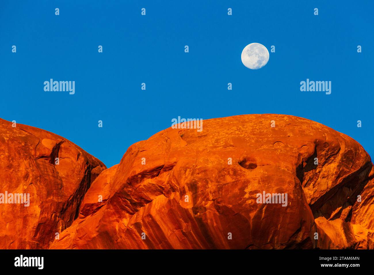 Famous for beautiful but rugged national parks and monuments hi-res ...
