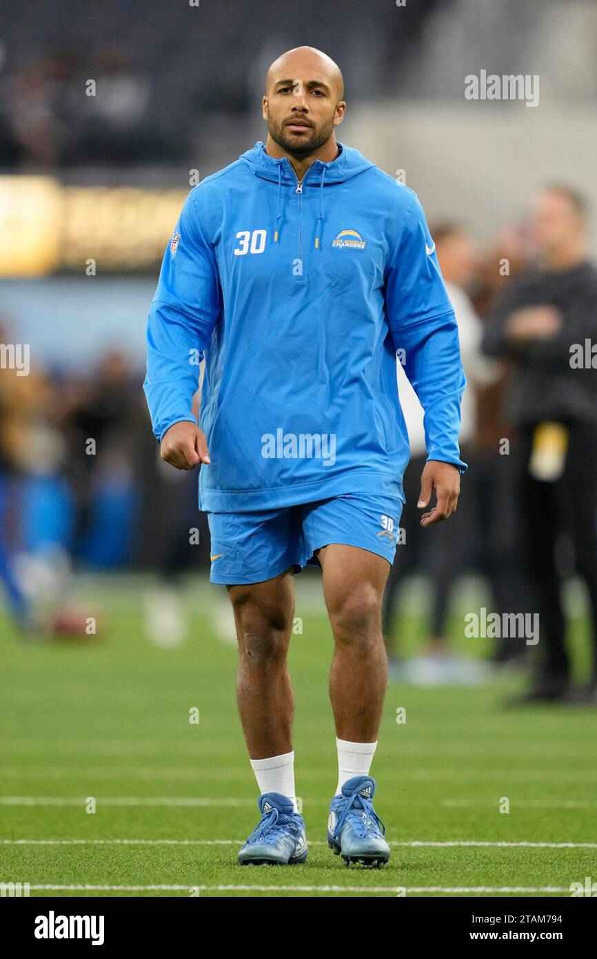 Los Angeles Chargers running back Austin Ekeler warms up before an NFL ...