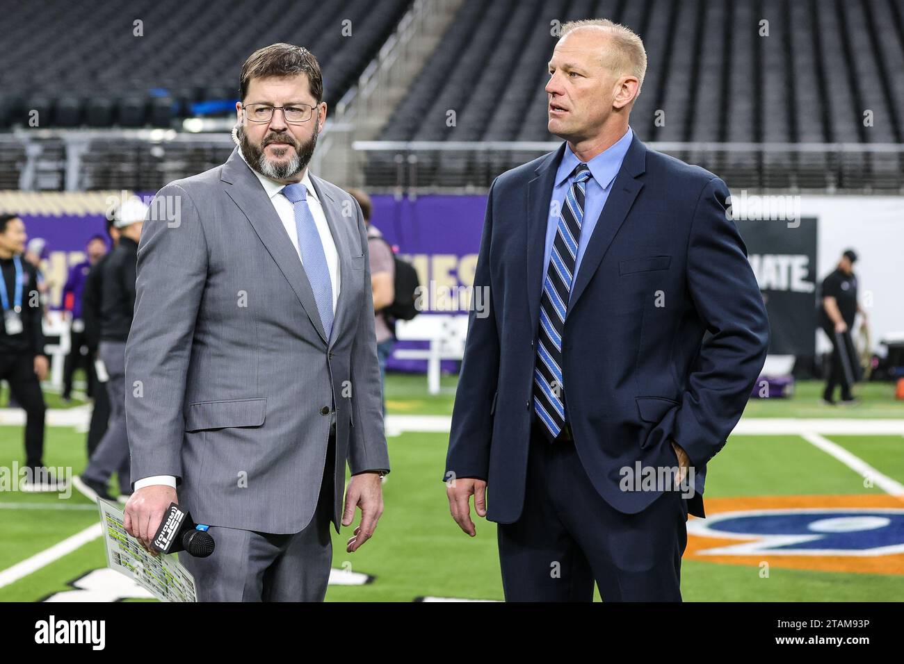 Las Vegas, NV, USA. 01st Dec, 2023. Washington Huskies head coach Kalen ...