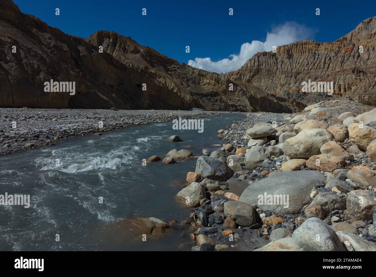 The Kali Gandaki River Gorge is the deepest in the world - Mustang ...