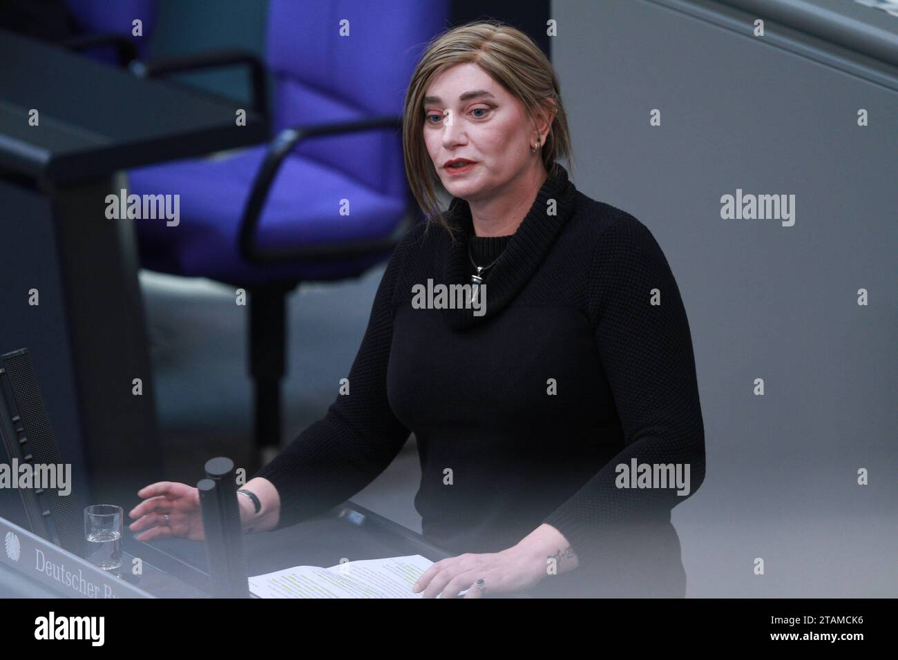 Tessa ganserer hi-res stock photography and images - Alamy