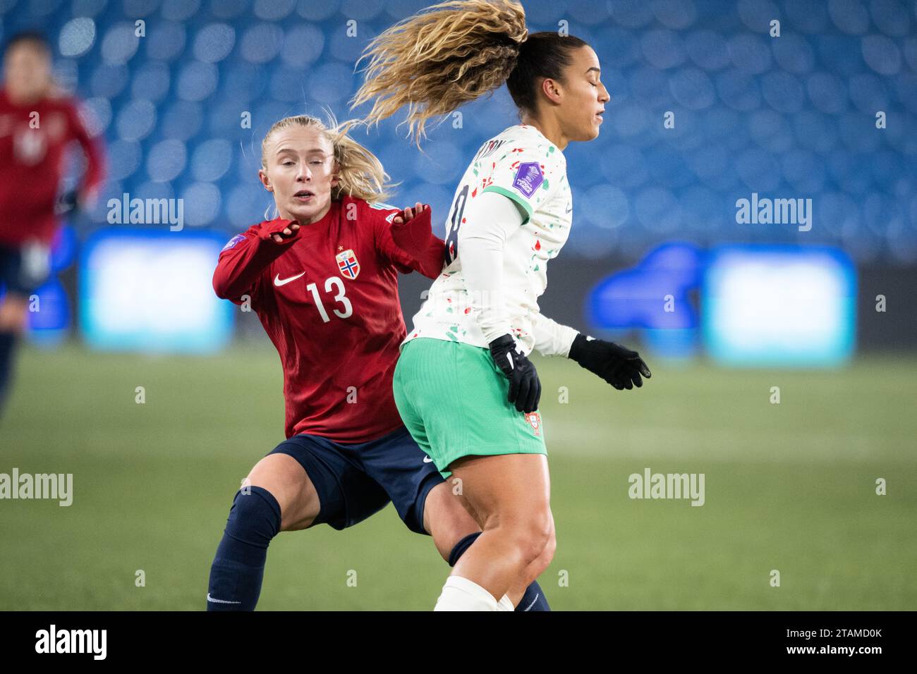 Oslo, Norway. 01st Dec, 2023. Thea Bjelde (13) of Norway and Andreia ...