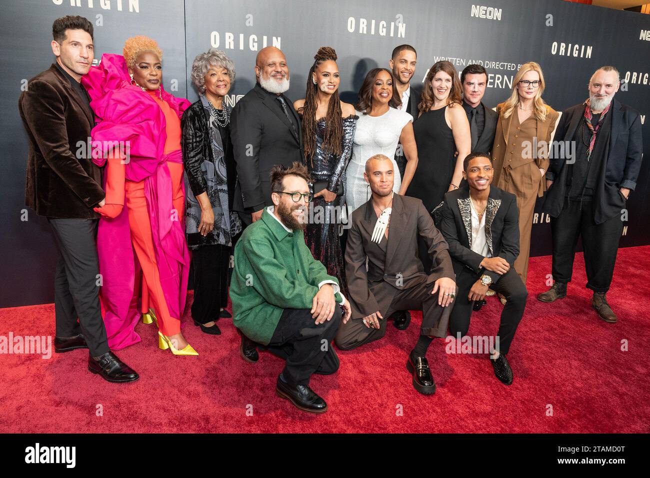 New York, USA. 30th Nov, 2023. Jon Bernthal, Aunjanue Ellis-Taylor ...