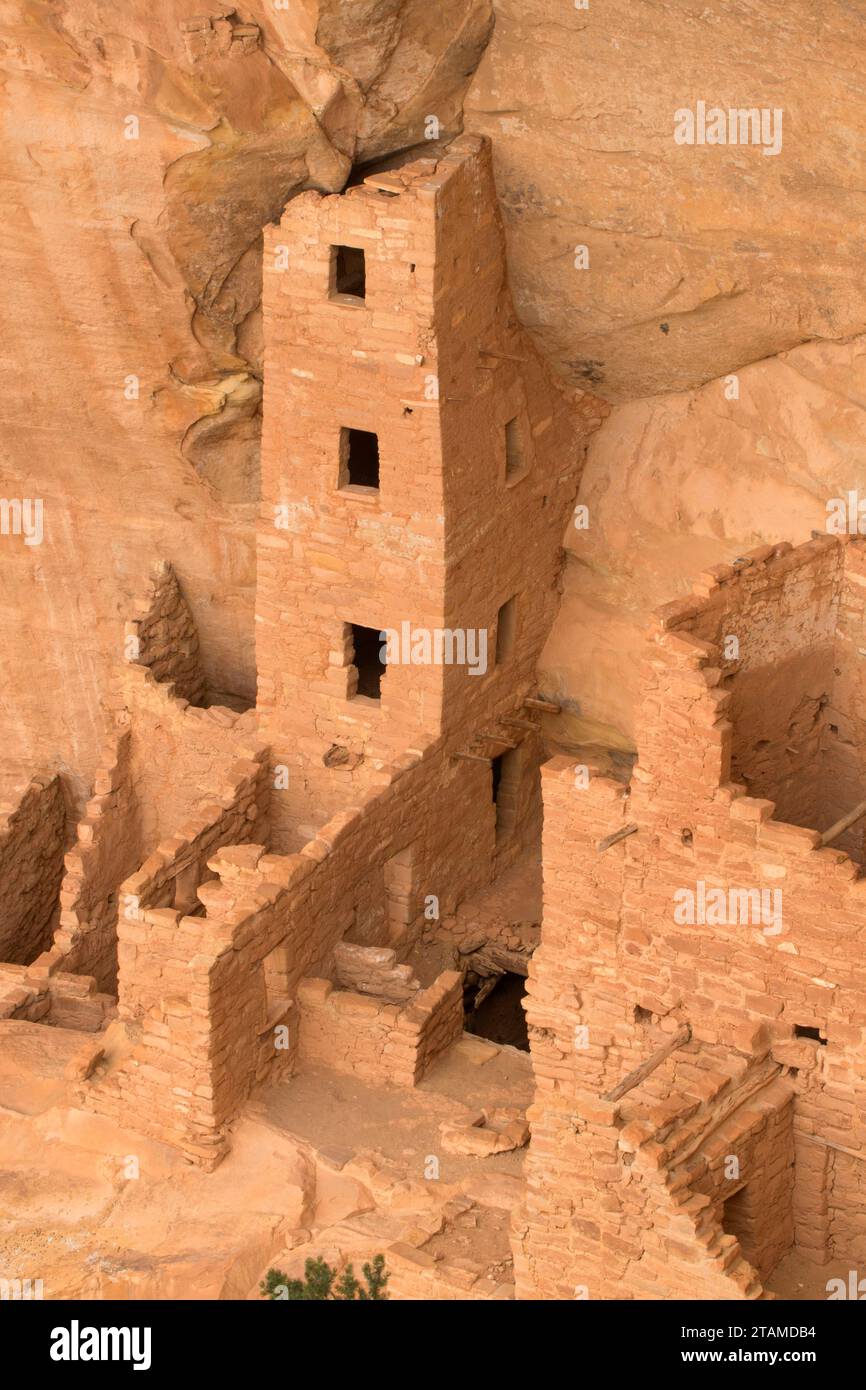 Native american national park house hi-res stock photography and images ...