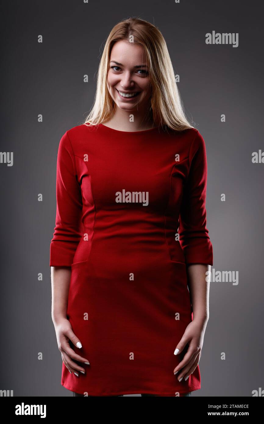 Gleaming teeth hi-res stock photography and images - Alamy