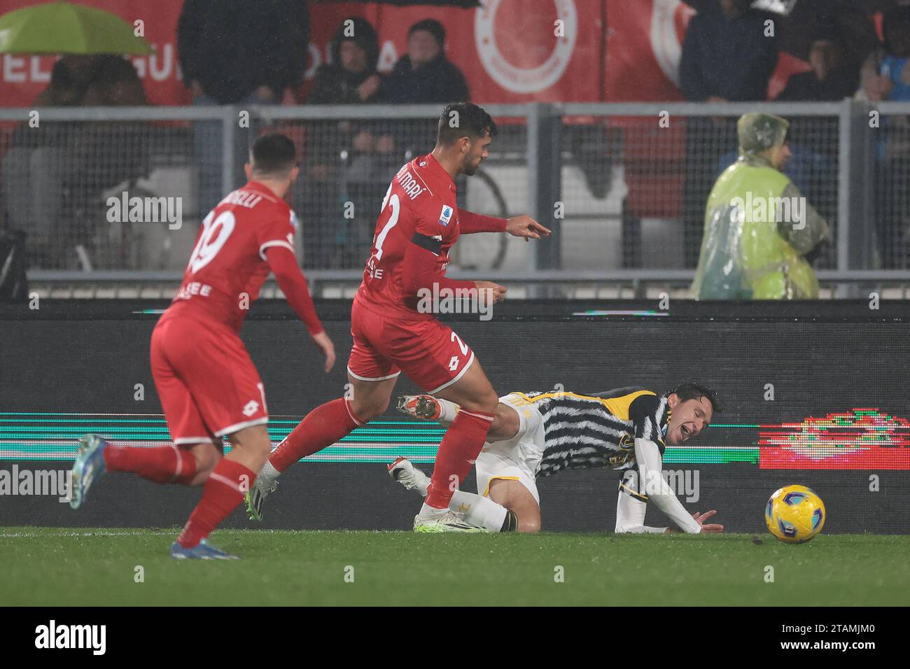 Monza, Italy. 1st Dec, 2023. Pablo Mari of AC Monza clashes with ...