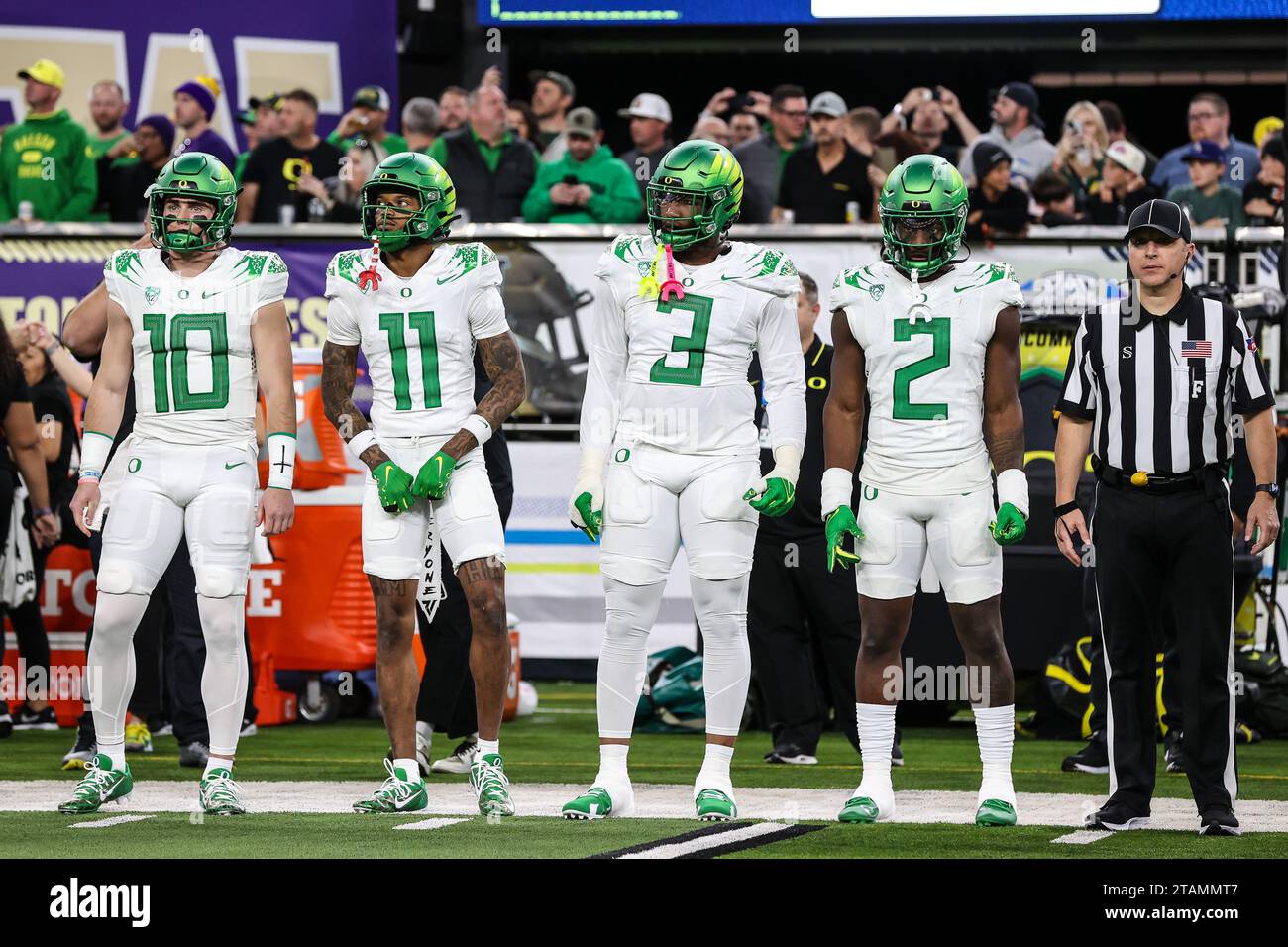 December 01, 2023: Oregon Ducks captains, Bo Nix, Troy Franklin ...